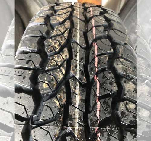 Powertrac Power Lander AT 205/75 R15 97T