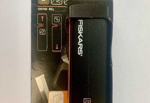 Точилка для топоров и ножей Fiskars Xsharp