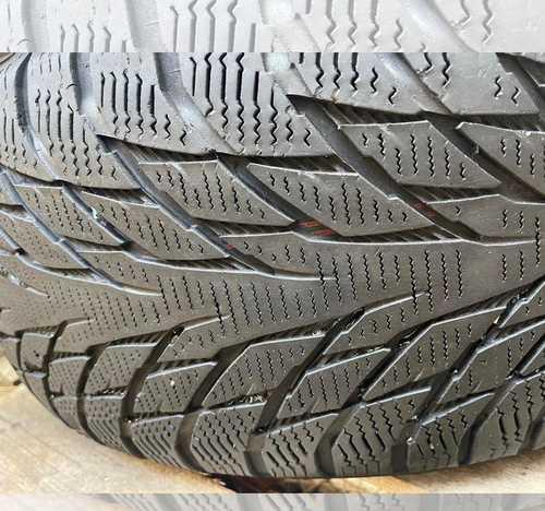 Nokian Tyres Hakkapeliitta R2 235/55 R17 103R