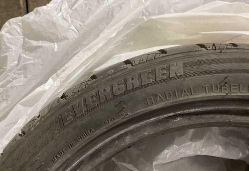 Evergreen EU728 225/45 R17 94