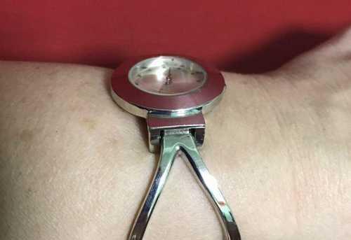 Часы наручные женские с браслетом