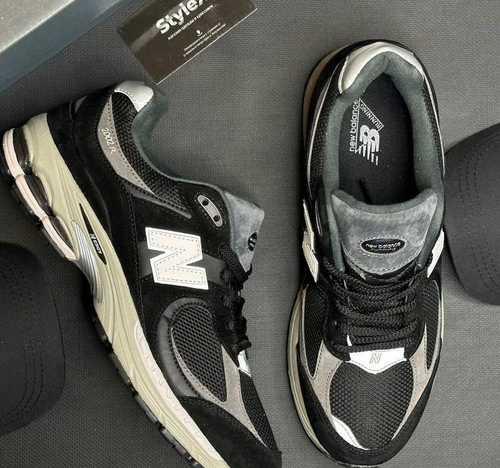 Кроссовки New Balance 2002R