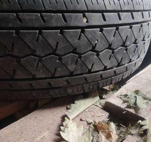 Yokohama RY818 195/70 R15C 106V