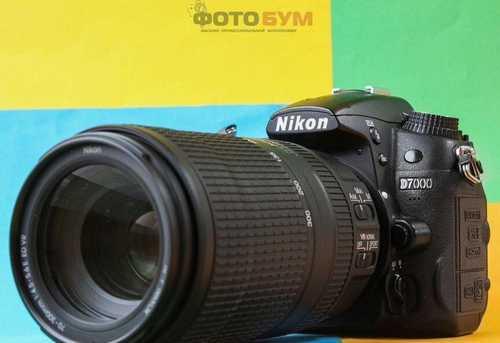 Фотоаппарат Nikon D7000 + AF-P 70-300mm f4.5-5.6