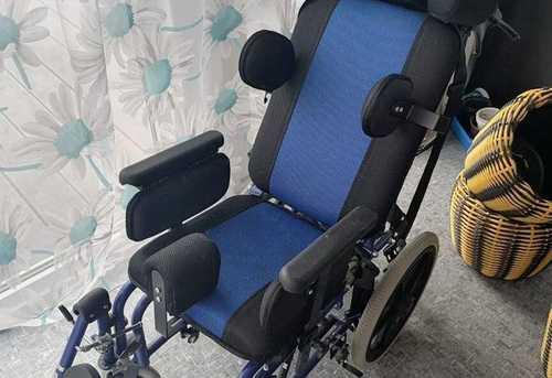 Продам кресло-коляску для дома/школы для ребёнка