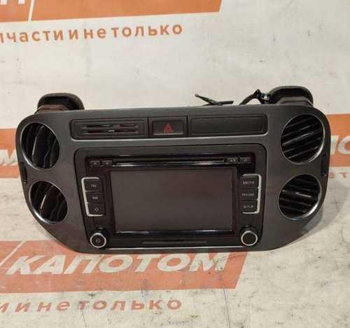 Магнитола Volkswagen Tiguan рест. 2014 5K0035190A