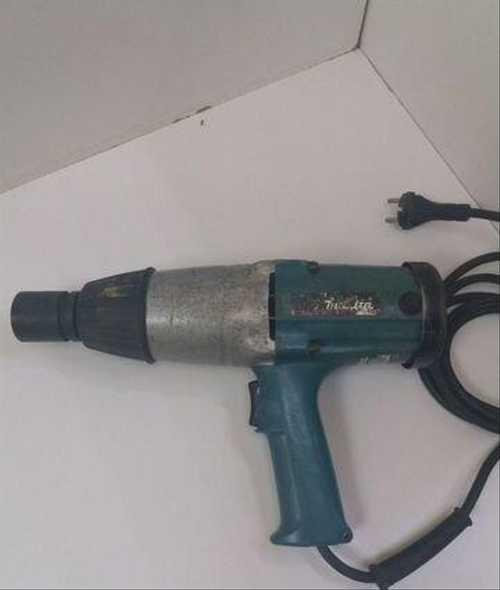 Гайковерт Makita 6906