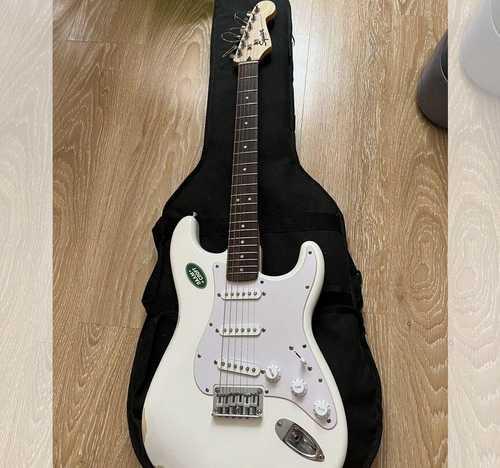 Электрогитара Fender squier bullet stratocarter