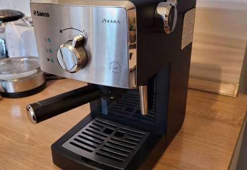 Кофеварка рожковая Philips Saeco HD8325