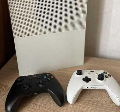 Xbox one s 500 gb