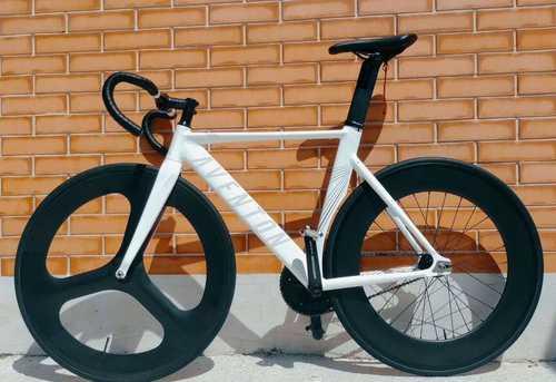 Трековый велосипед Aventon Mataro