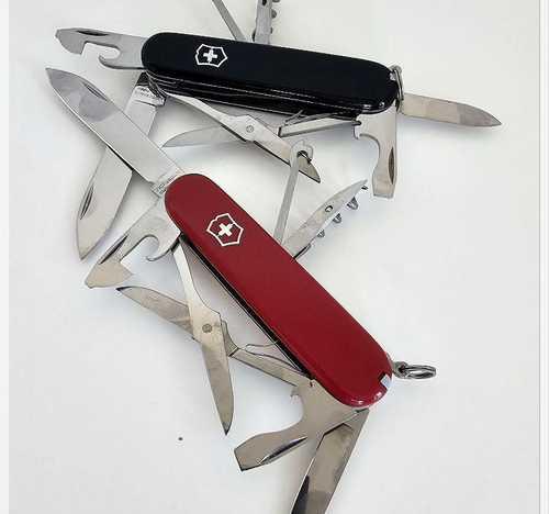 Швейцарский нож victorinox climber 1.3703 новый