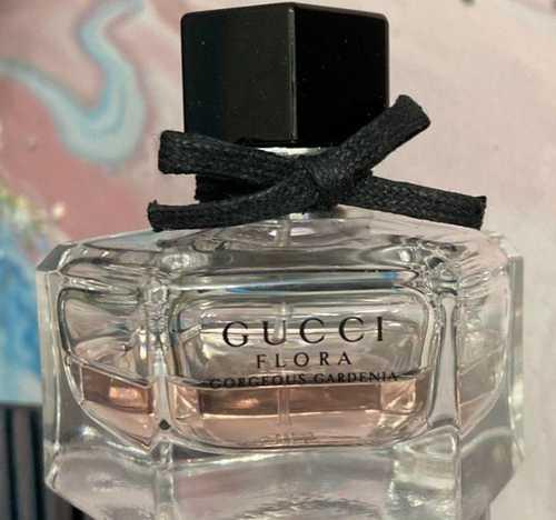 Женский парфюм Gucci Flora