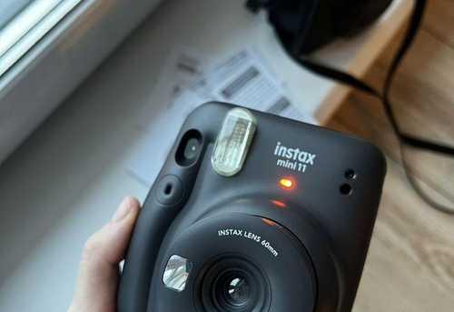 Instax mini 11 черный