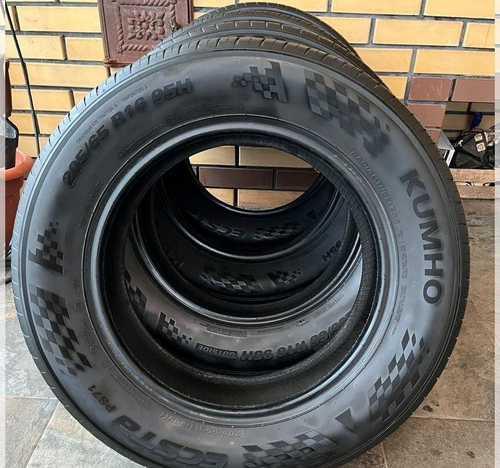 Kumho Ecsta PS71 205/65 R16 95H