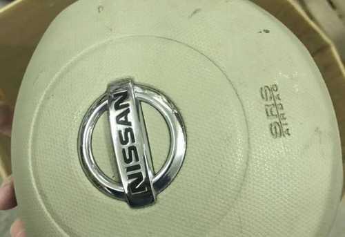 Подушка безопасностив рулевое колесо Nissan micra