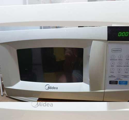 Микроволновка midea em720cke