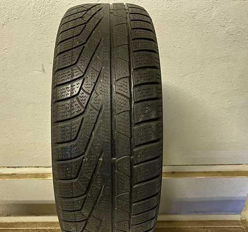 Pirelli Winter Sottozero 210 225/60 R18 100H