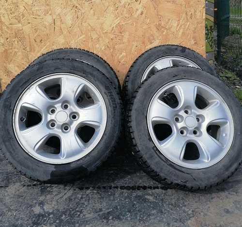 Hankook Winter I'Pike 205/55 R16