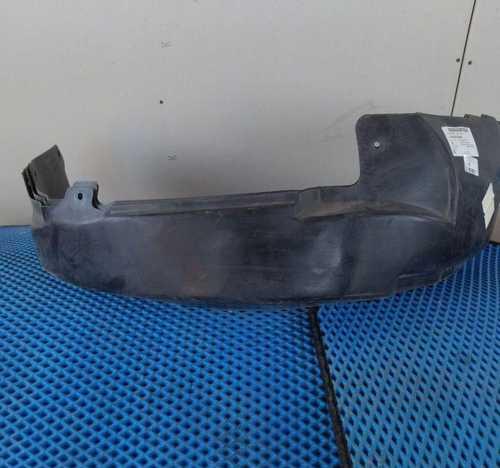 Подкрылок передний правый GM 96562645