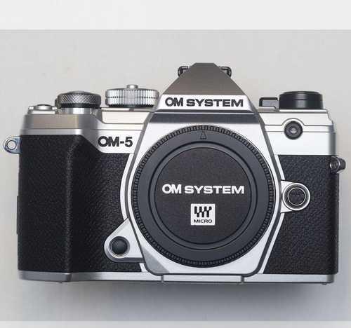 Olympus OM-5 body