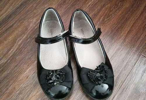 Туфли для девочки 30 размер черные
