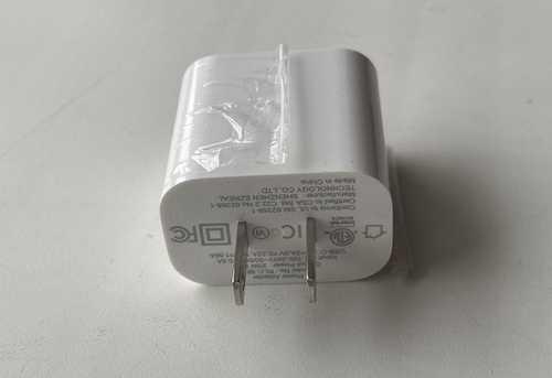 Зарядка на iPhone 20w блок