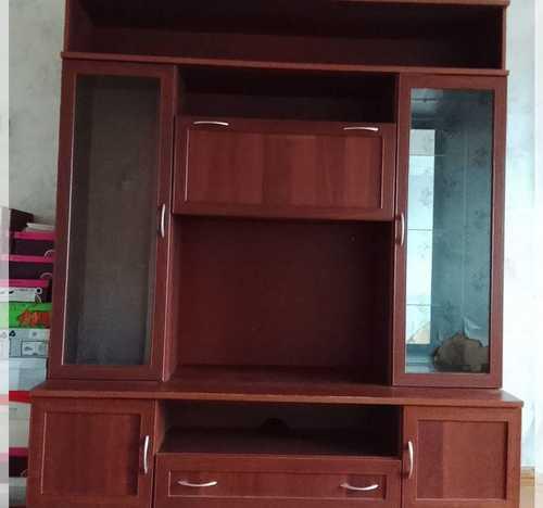 Секция под телевизор