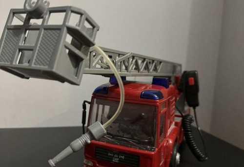 Пожарная машина MAN