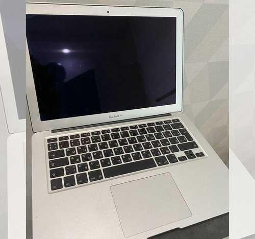 Apple MacBook Air 13 A1369