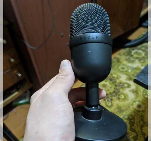 Микрофон Razer Seiren Mini Black