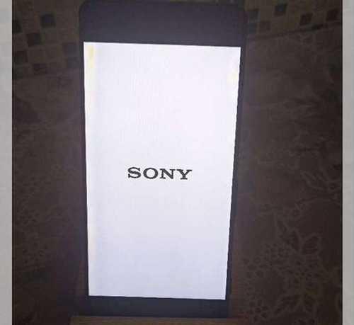 Телефон Sony Xperia XA Dual