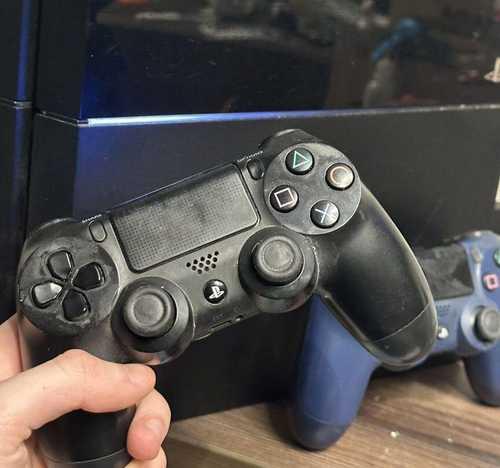 Sony Playstation 4 500Gb 2 геймпада