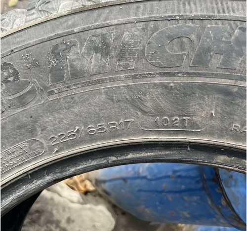 Michelin Latitude X-Ice North 225/65 R17 102