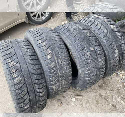 Bridgestone Ice Cruiser 7000 265/65 R17