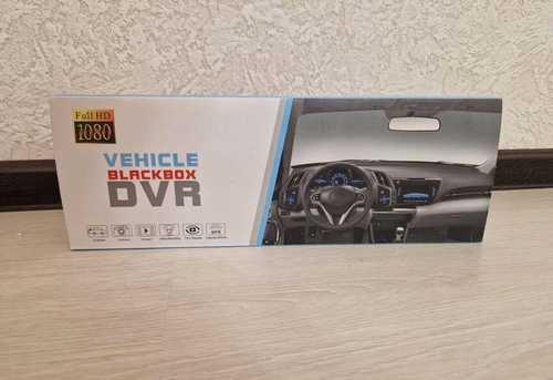 Видеорегистратор-зеркало Vehicle Blackbox DVR