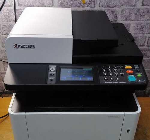 Мфу цветное лазерное Kyocera Ecosys M5526cdn