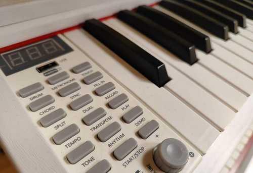 Цифровое пианино на гарантии (88 клавиш)
