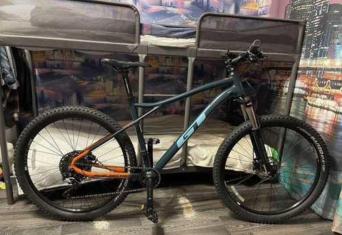 GT Avalanche Elite 27,5, рама L