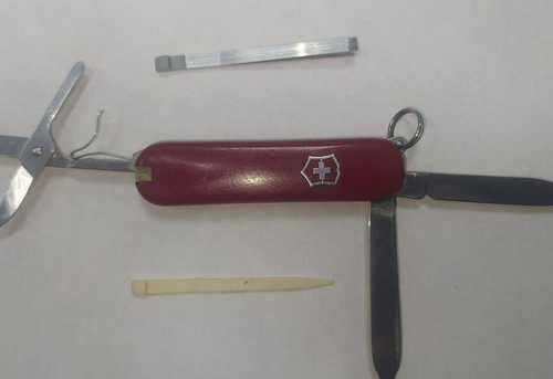 Нож-брелок Victorinox Classic SD
