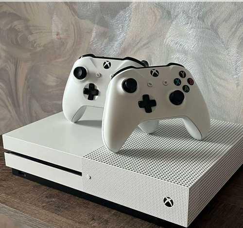 Xbox ONE S 1TB