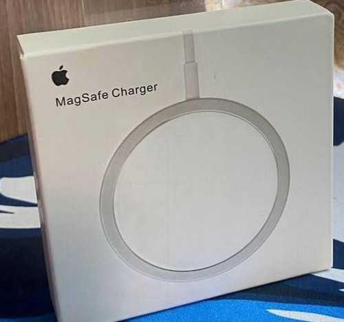 Apple MagSafe charger