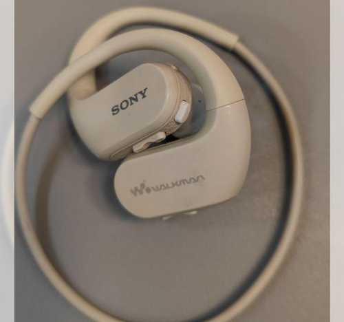 Наушники плеер Sony Walkman NWZ-WS413