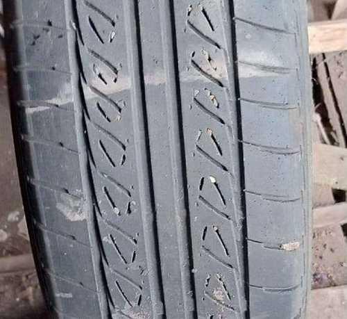 Bridgestone B-style RV 195/65 R15
