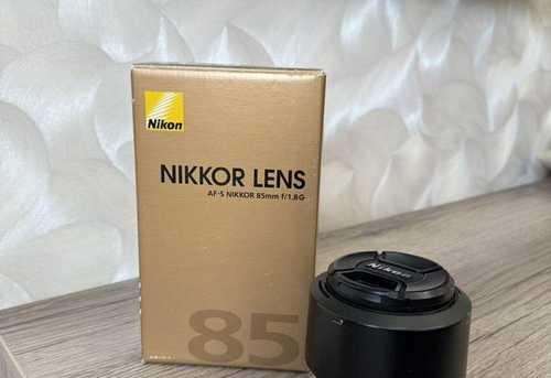 Nikon 85mm f 1.8g