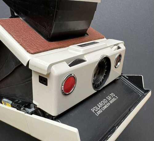 Polaroid sx-70 белый