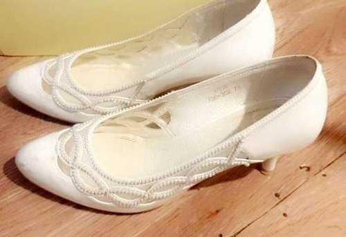 Туфли женские 38 размер свадебные