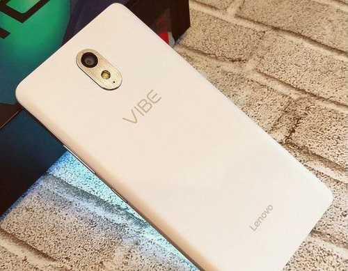 Смартфон Lenovo vibe P1ma40 white