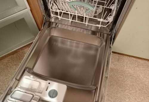 Посудомоечная машина Ariston lsi 48 a