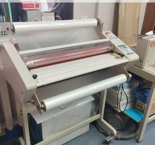 Продам ламинатор Vektor BL -650